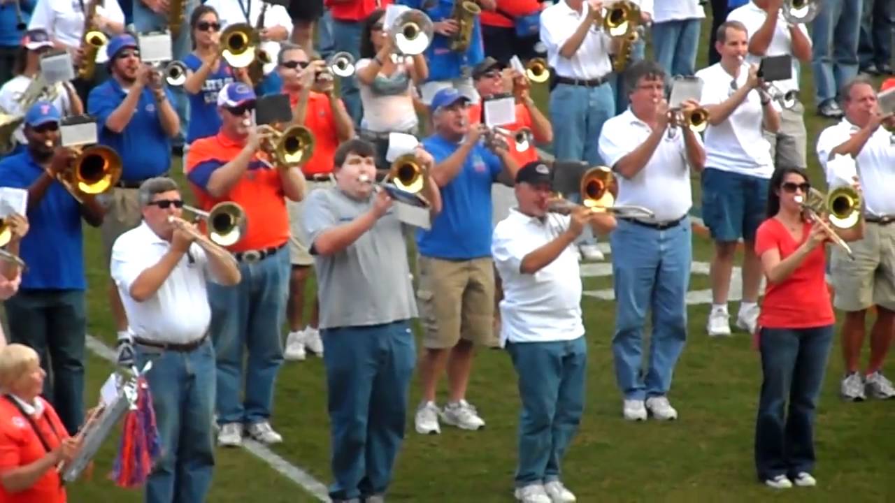 University of Florida Gator Alumni Band 2010 - Firedance! - YouTube