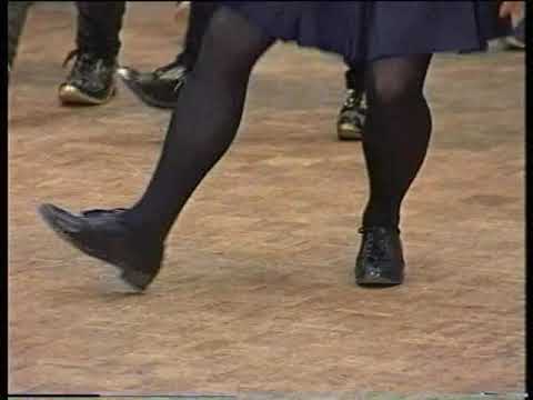 Elsie Brooks' Schottische Steps Ednie Wilson 1997 WS - YouTube