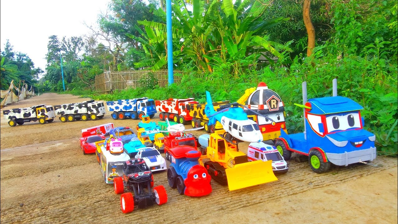 Super Truk Tronton Panjang penuh mobil mobilan oleng,mobil polisi,mobil ...