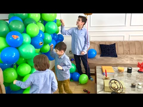 Yusuf, Enes ve Fatih selim rengarenk doğum günü balonlarını patlatıyorlar😍Çok eğlencelii🎈🎊