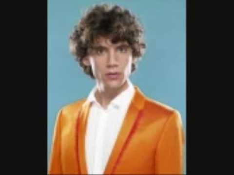 Mika - Blue Eyes (OFFICIAL SONG) - YouTube