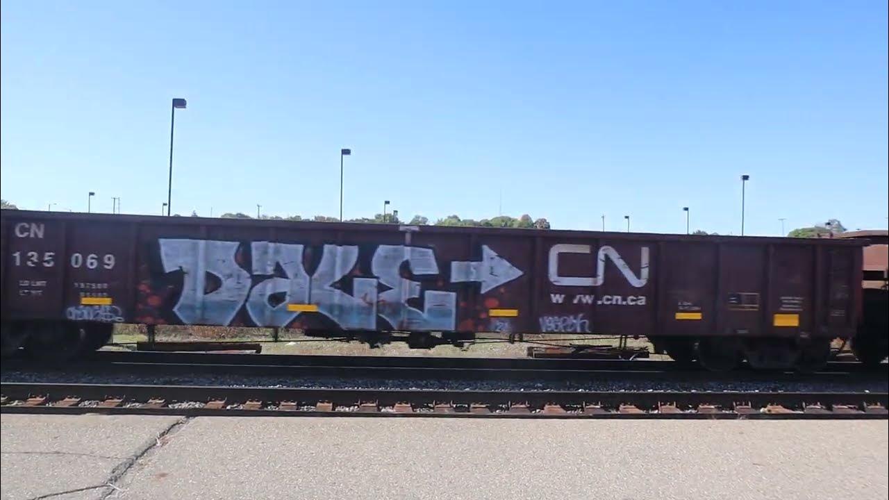 CN 3225 & CN 3931 Pulling A Eastbound Manifest Through Battle Creek Michigan - YouTube