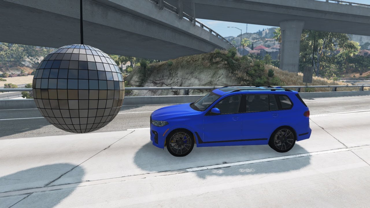 BMW X7 vs Disco Ball 😱 – BeamNG.Drive - YouTube