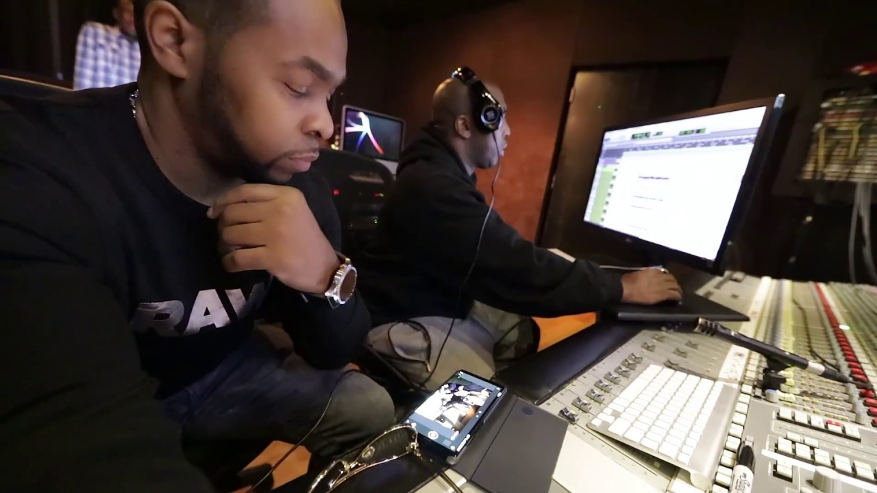 CSP MUSIC GROUP’S CEO CHRISTOPHER STARR AND MEGA SUPER PRODUCER KEVIN ...