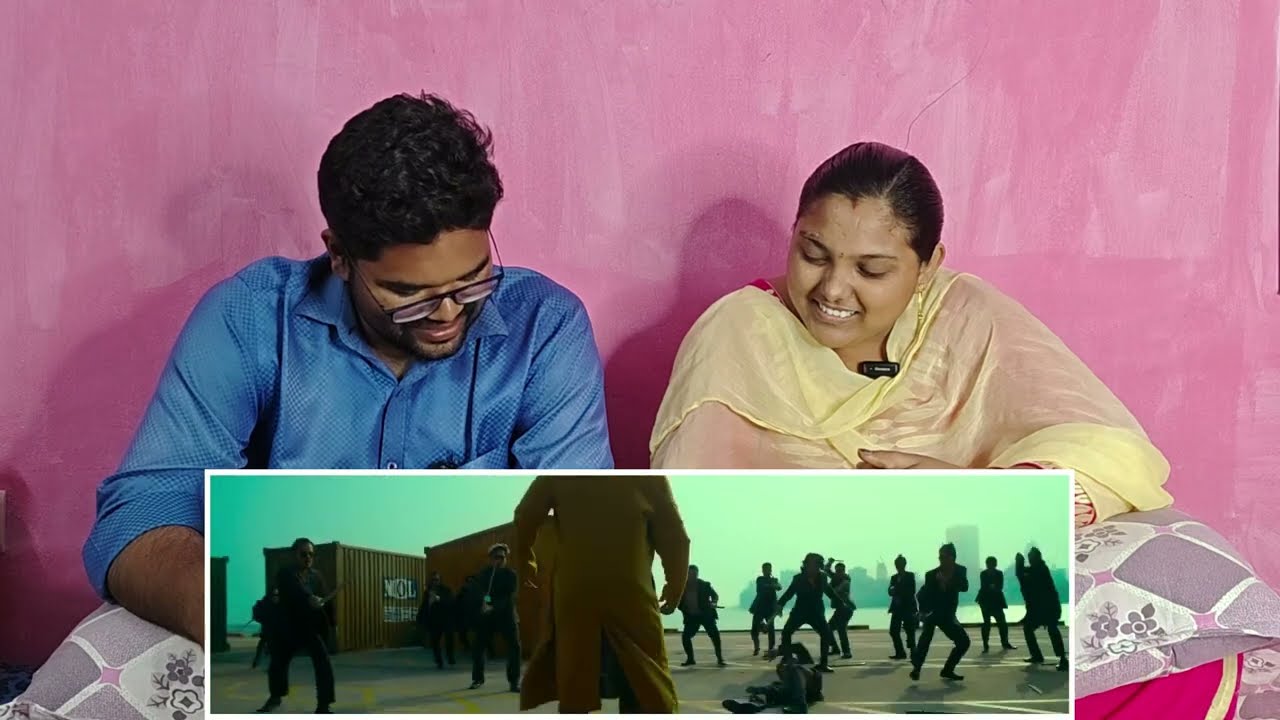 Pushpa 2 MASS INTRO FIGHT SCENE REACTION | Shipyard Fight Scene | Allu ...