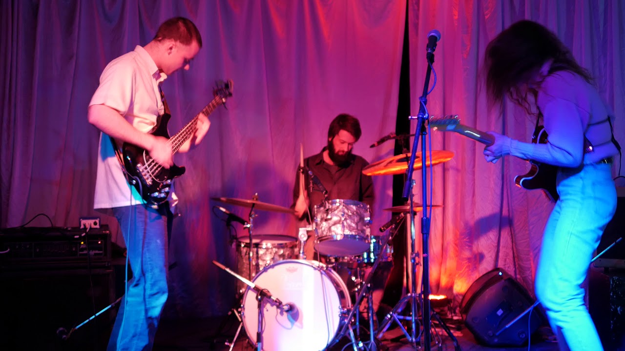 Lasca Dry, 4 , Live at the Grand Poobah, Hobart, 8.9.2017 - YouTube