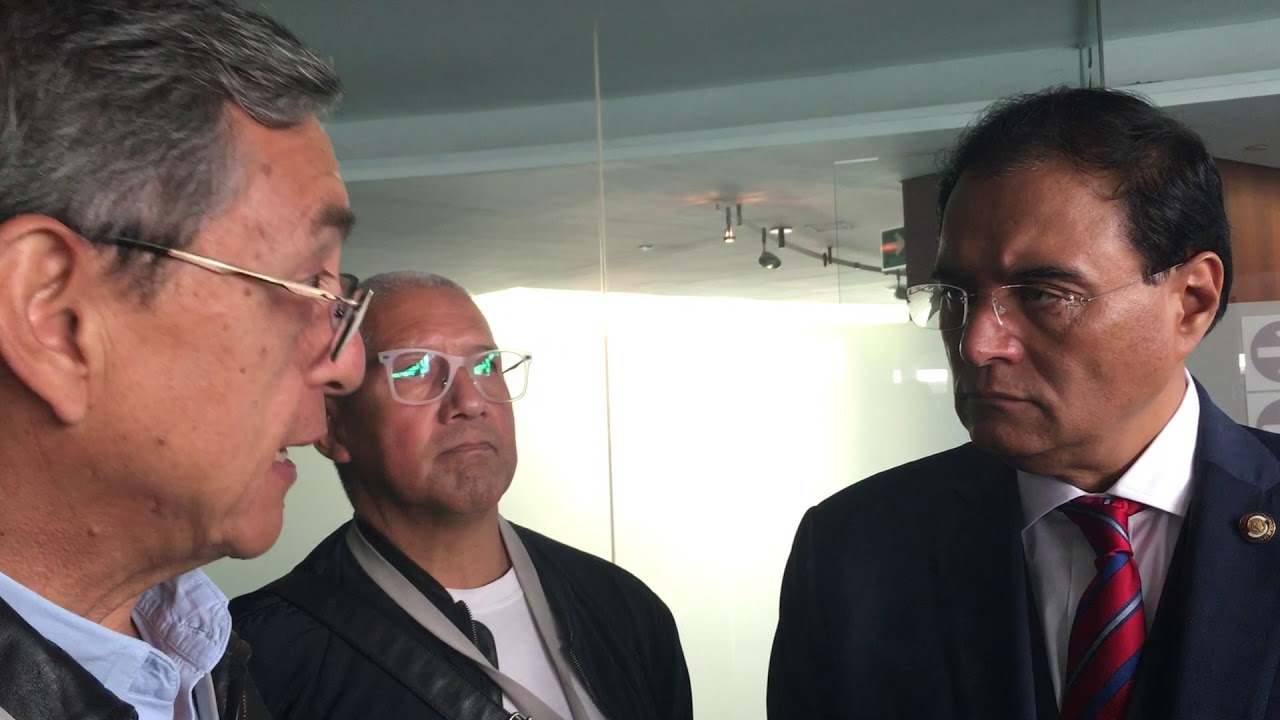 Entrevista del Doctor Juan Ángel Castillo Lafarja con el Senador ...