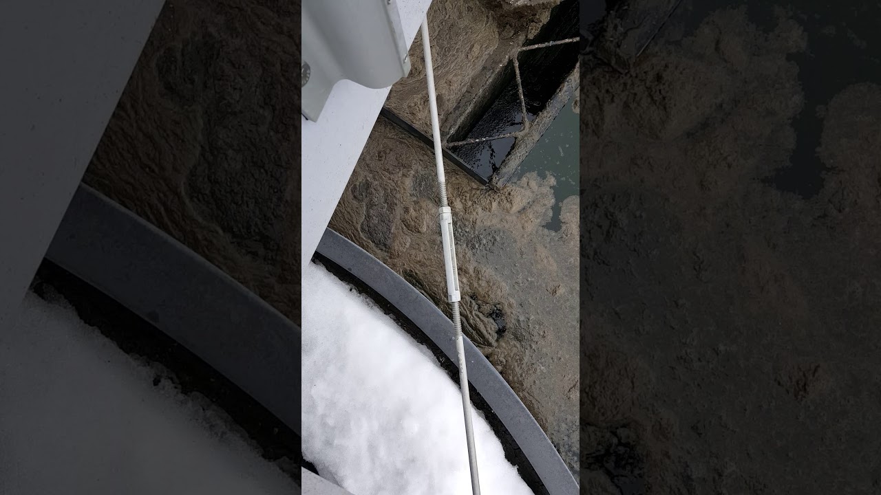 Havre Waste Water Plant Scum Trough Flush Valve - YouTube