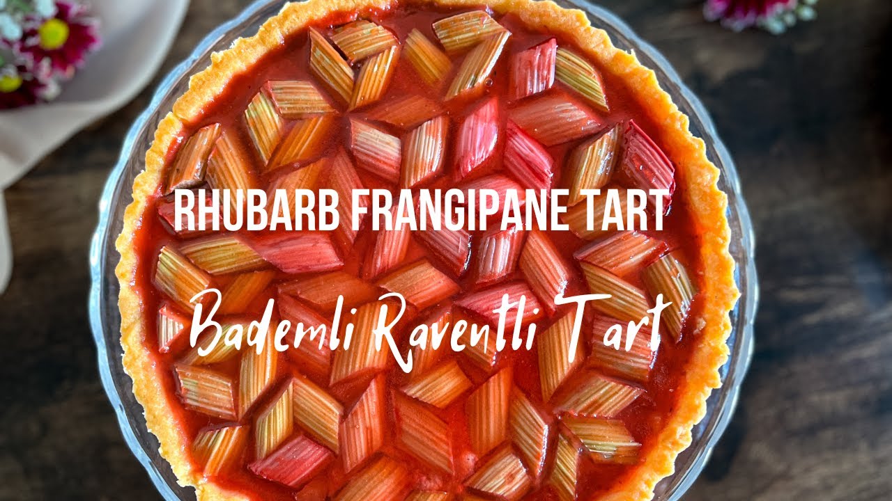 Rhubarb Frangipane Tart | Geometric Rhubarb Tart | Rhubarb and ...
