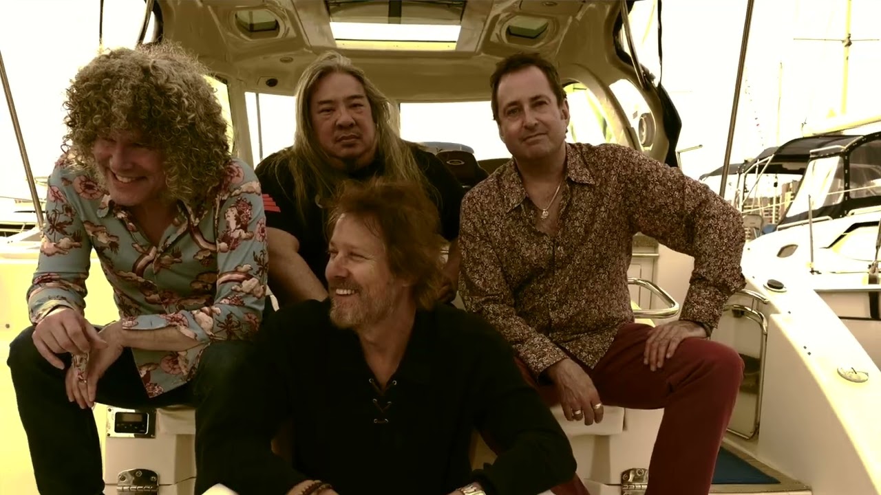 Maple Mars (Someone's Got To Listen) - Promo Video - YouTube