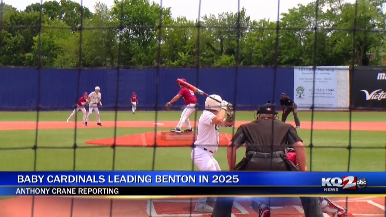 Benton Leaning on Young Cardinals in 2025 - YouTube