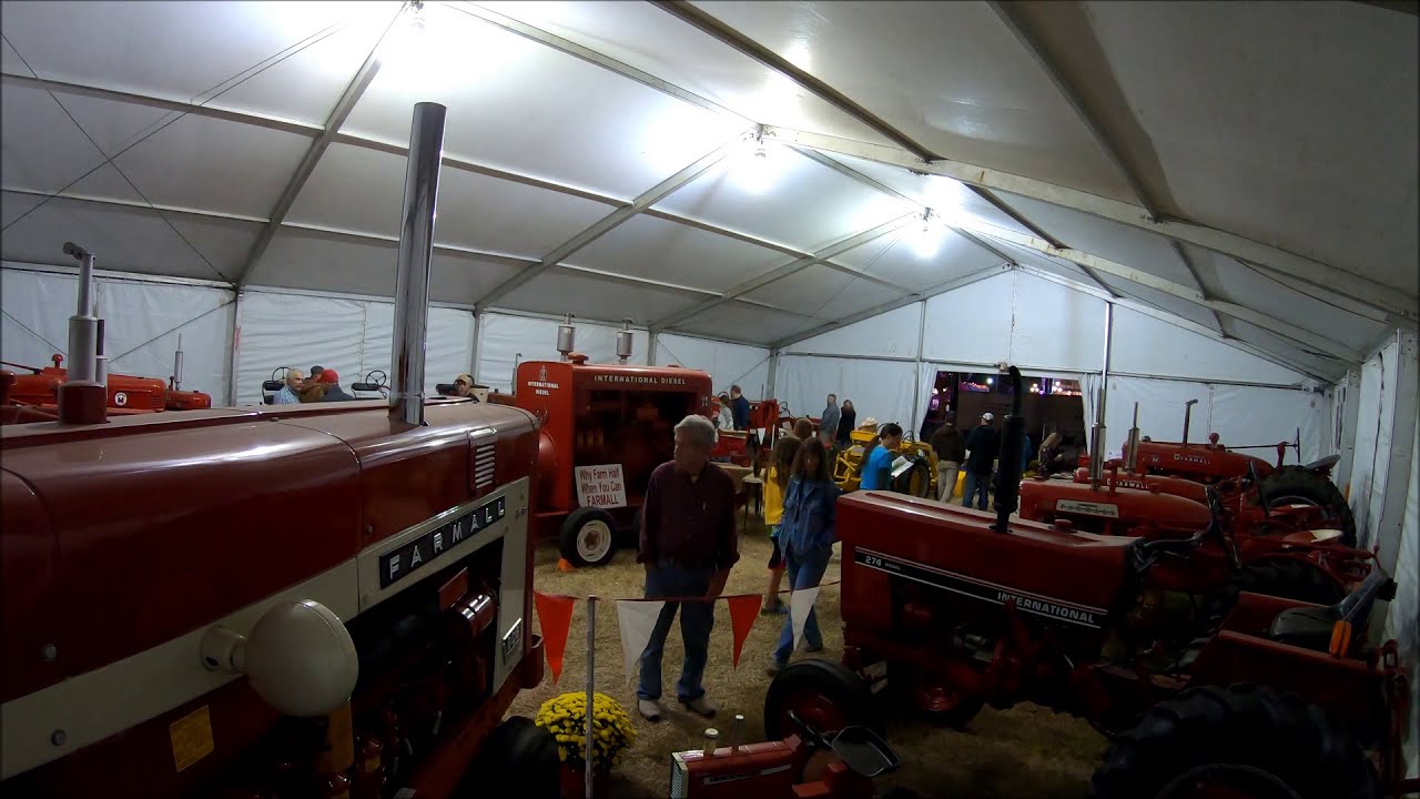 TImelapse video of the tractors in the fair tent. - YouTube