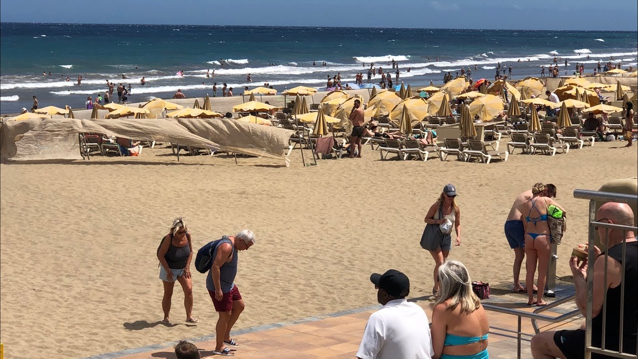 ☀️💨Live PLAYA DEL INGLES. Happy Labor Day from Paradise. May 1, 2024 ...