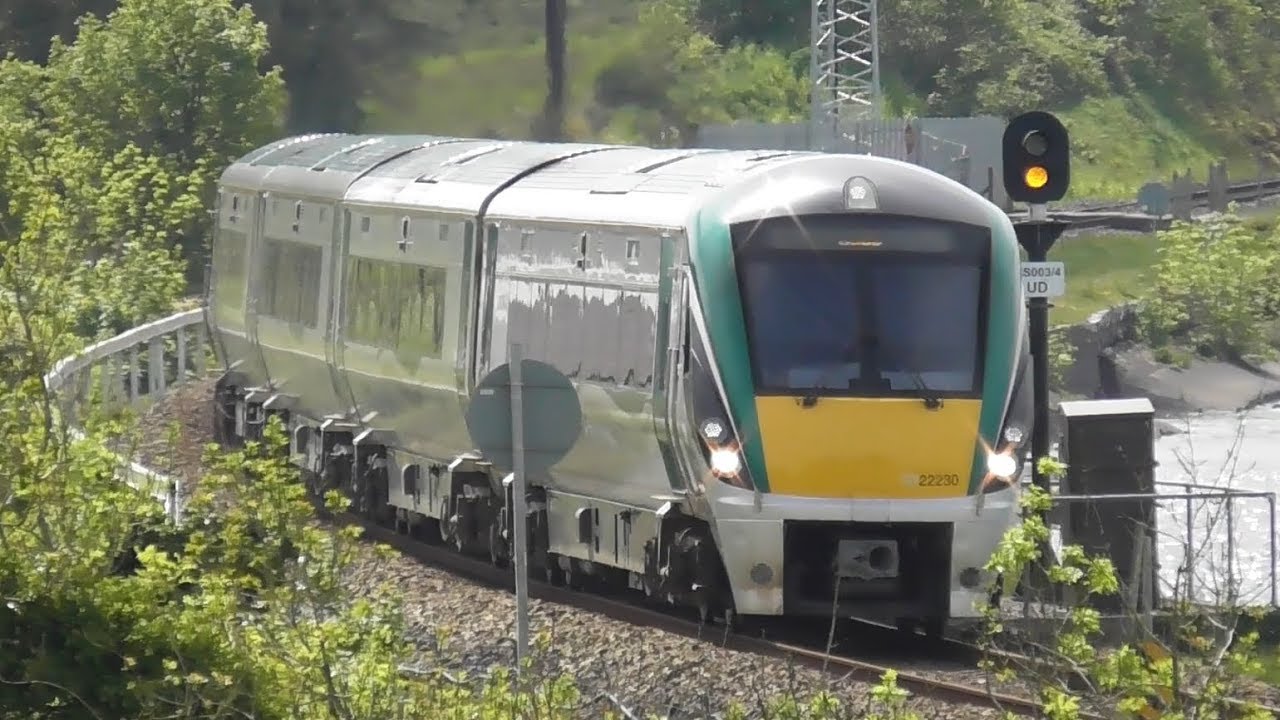 Irish Rail 22000 Class Intercity Train passing Lough Owel in Westmeath ...