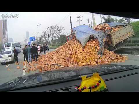 Bad accident. Bricks load truck fall on car - YouTube