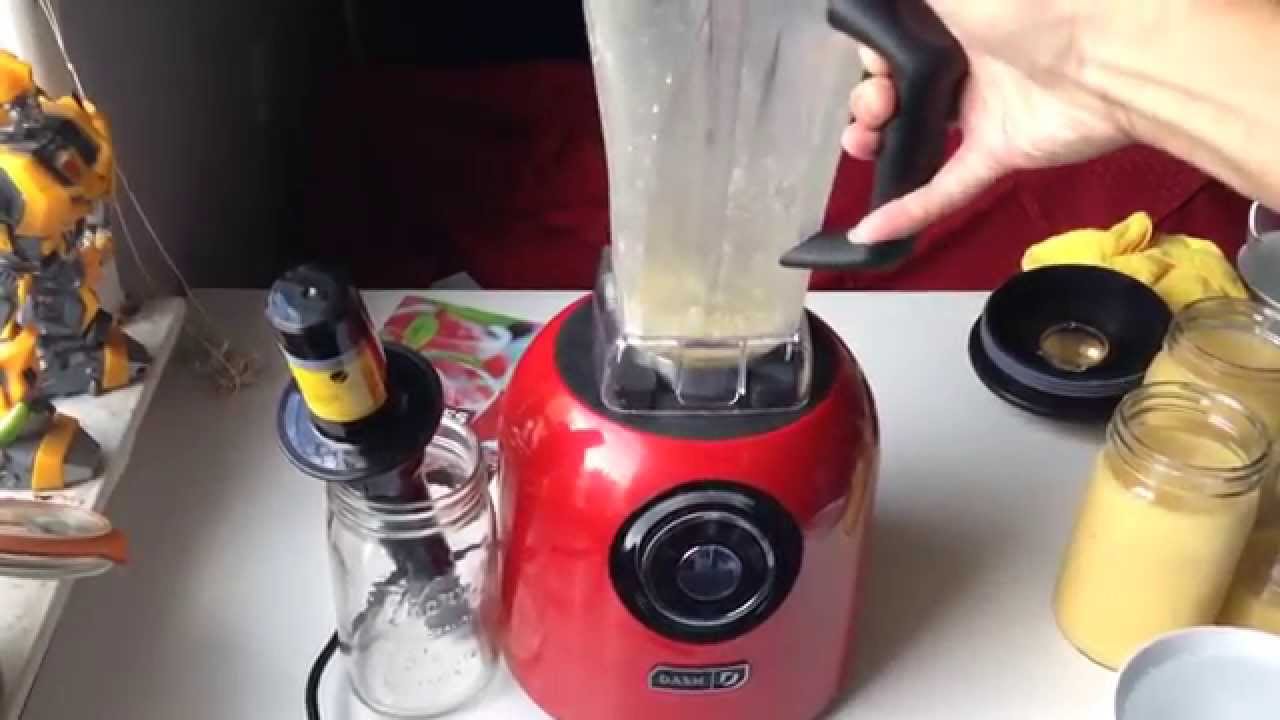 DASH Digital Blender - How to clean your jar using the Rinse Preset ...