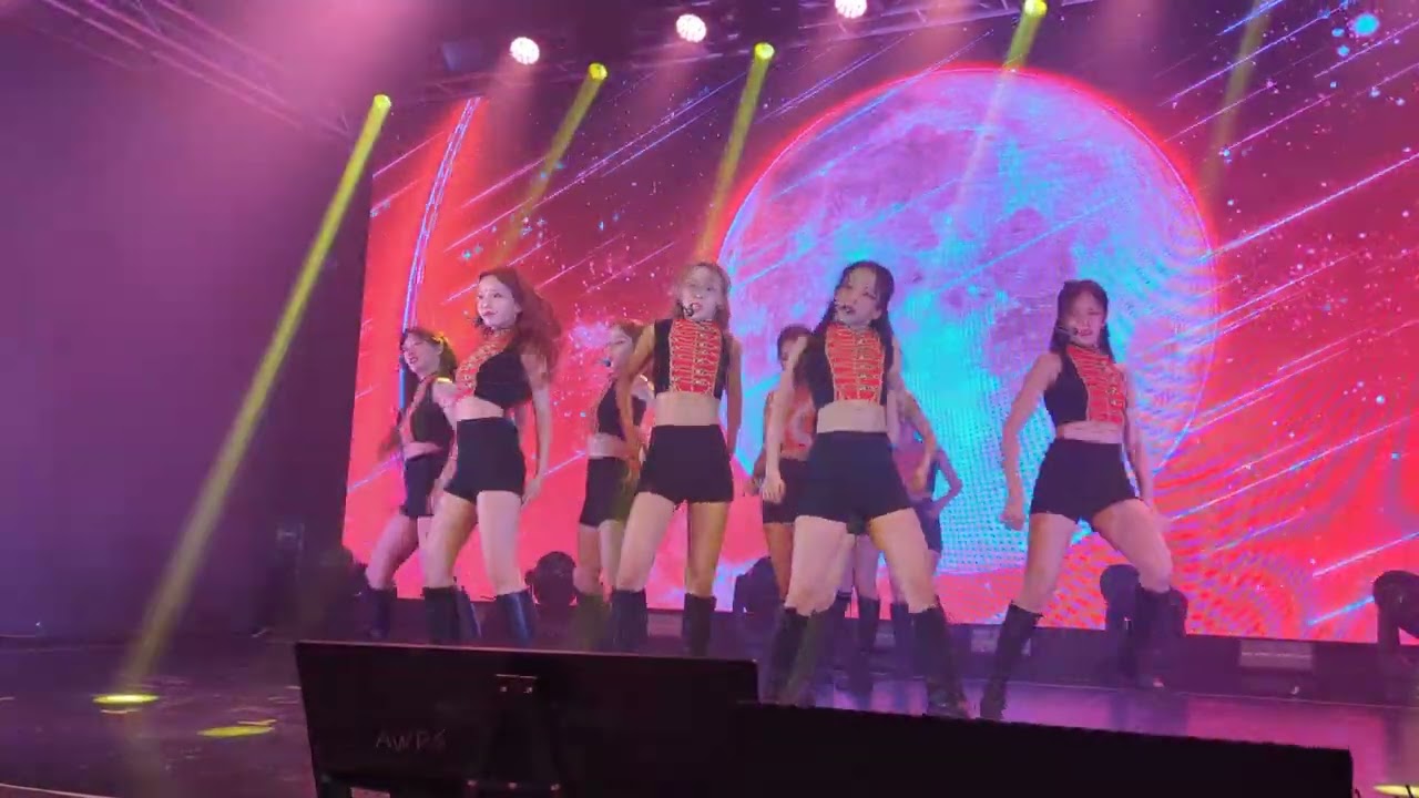 [FANCAM] 220804 이달의소녀 (LOONA) 1st World Tour [LOONATHEWORLD] Concert SF ...