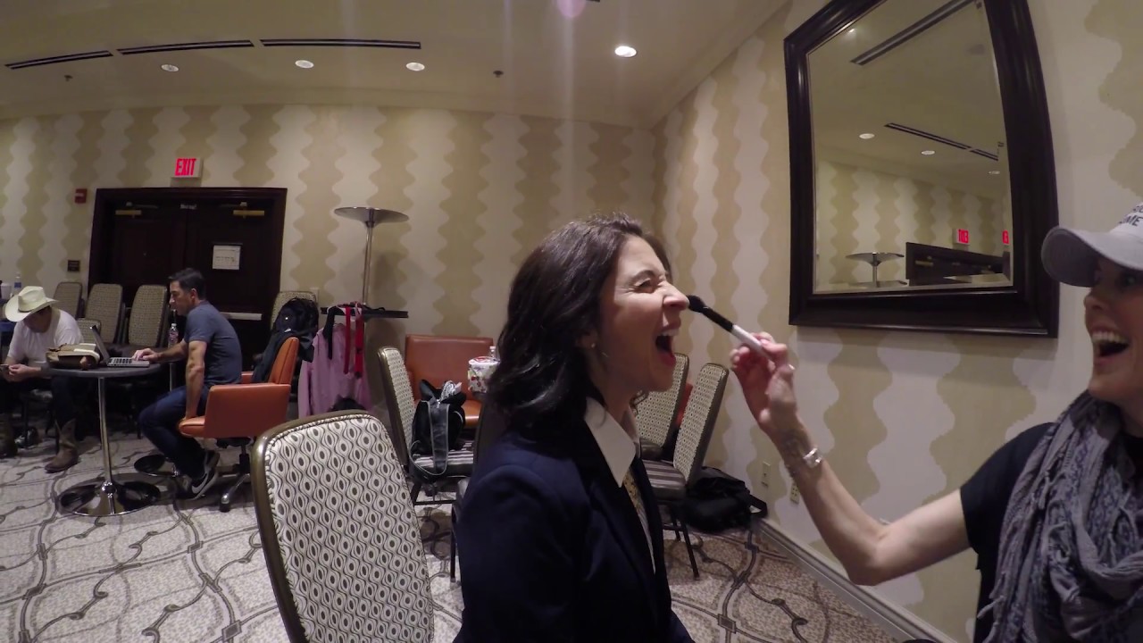 Exclusive Behind The Scenes of Pronto Insurance's Araña Commercial ...