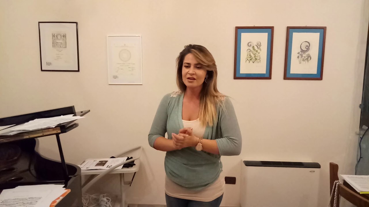 Annalisa Tassoni - Donde lieta uscì - La Bohème - YouTube