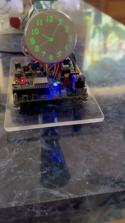 Oscilloscope clock OSC7.6 all analog - YouTube