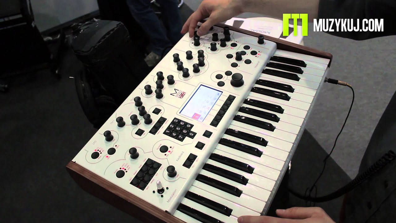 Modal Electronic 001 - YouTube