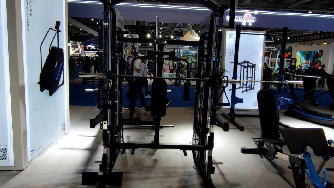 TZ Q1008 Multi Functional Smith Machine - YouTube