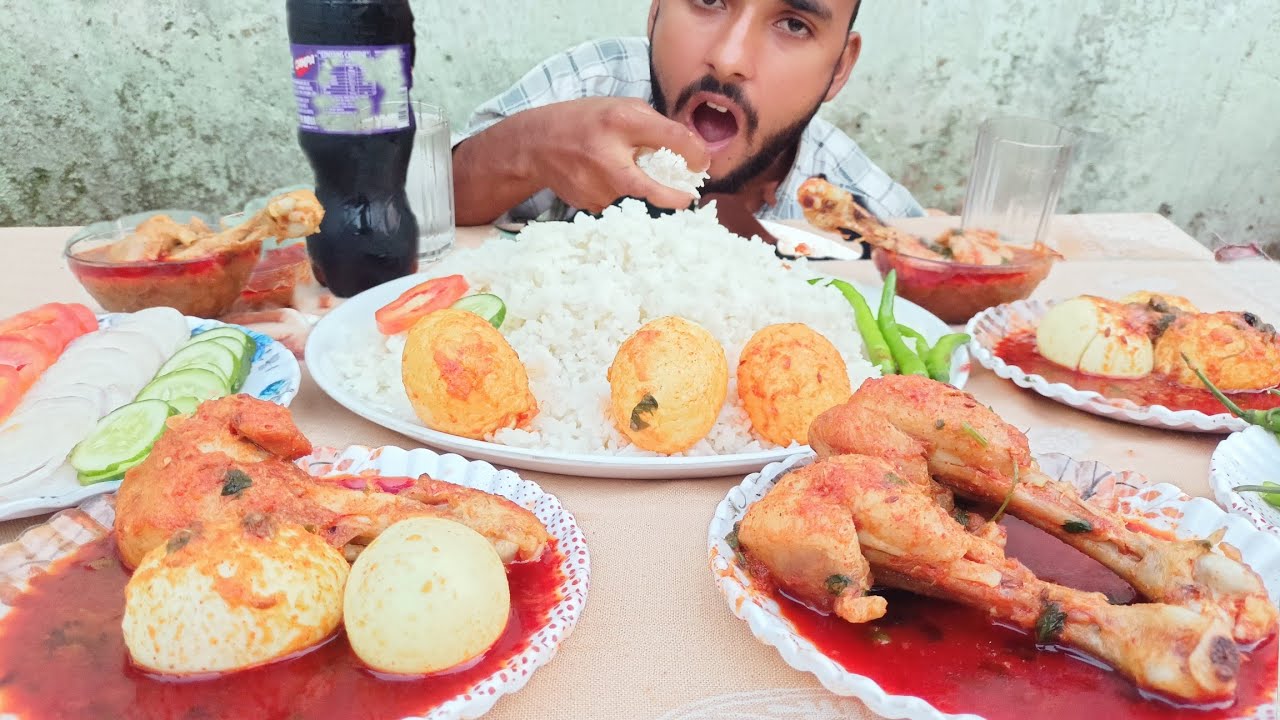 Boyle eggs and chicken leg mirchi eating Shaw - YouTube