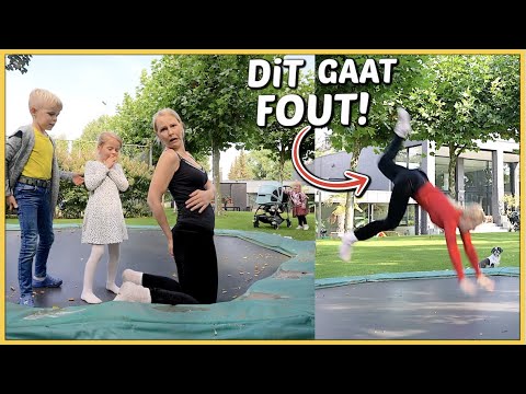 DiT GEBEURD ER TiJDENS SALTO MAKEN OP TRAMPOLiNE! 😱 | Bellinga Vlog #2232