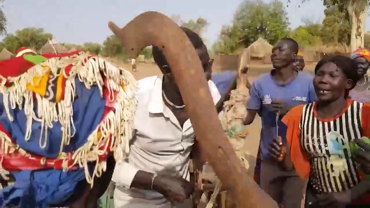 Mabaan dance in Kanyaji village - YouTube