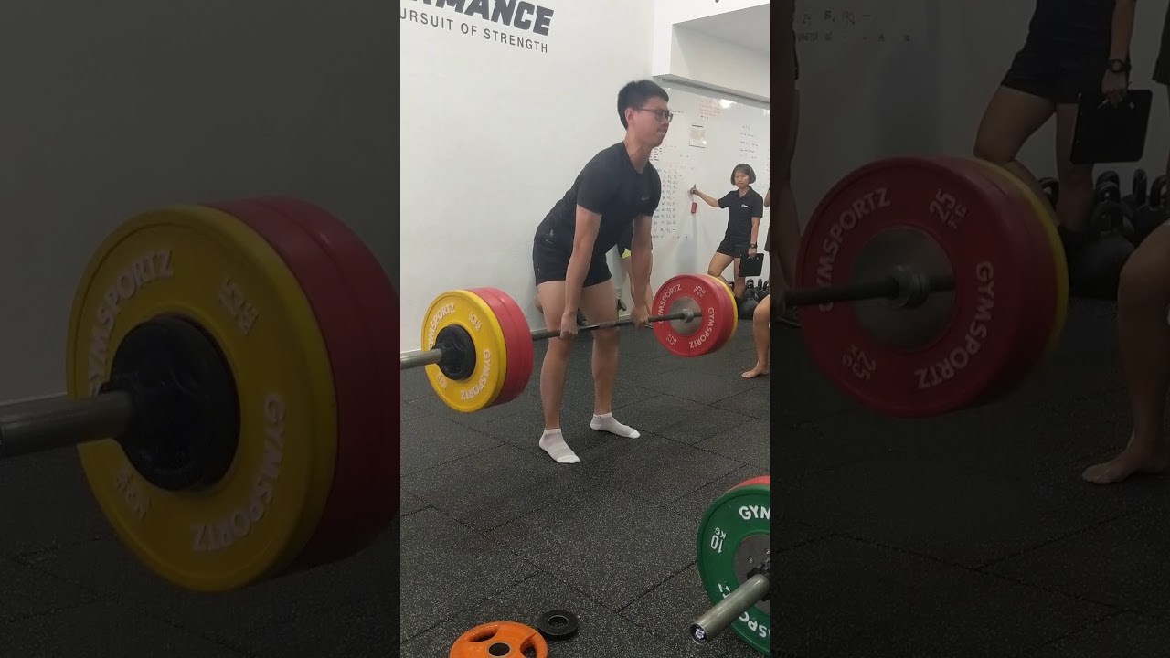 Zac Wong - Deadlift 155kg - YouTube