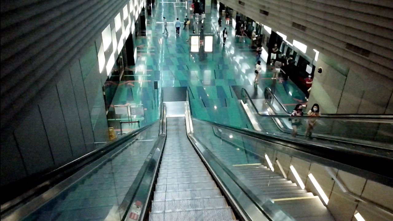 Singapore MRT ride from Stadium to Promenade train station - YouTube