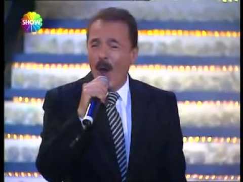 FERDİ TAYFUR    .KARIŞIK  CANLI  PERFORMANS