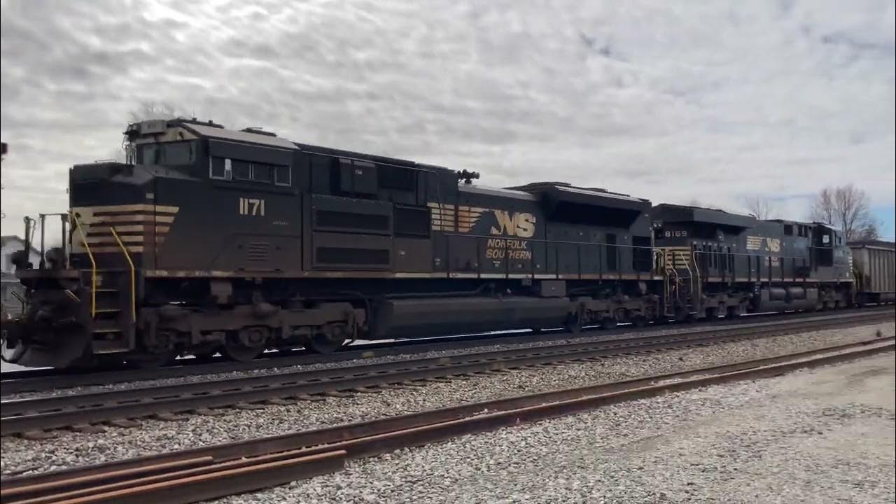 NS 4742 Leads a Coal Drag!!! - YouTube