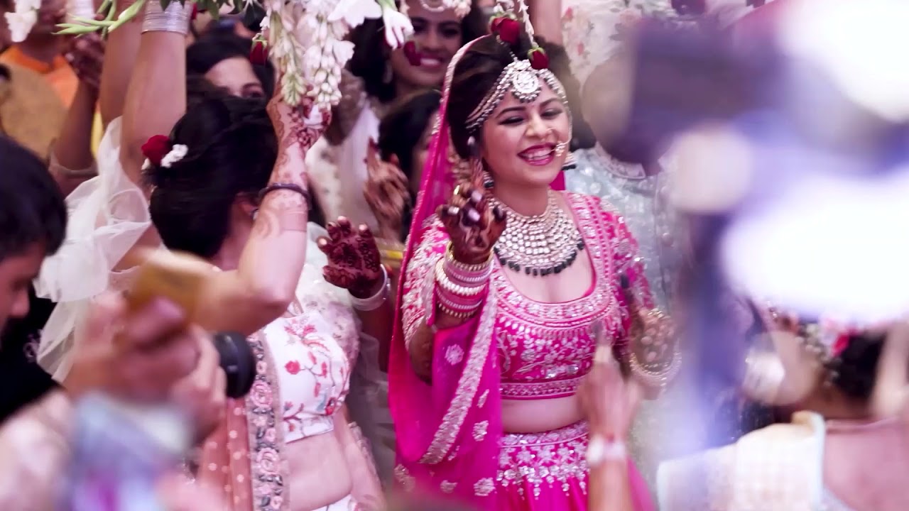 Beautiful bride and groom entry | varmala | din shagna | damadji ...