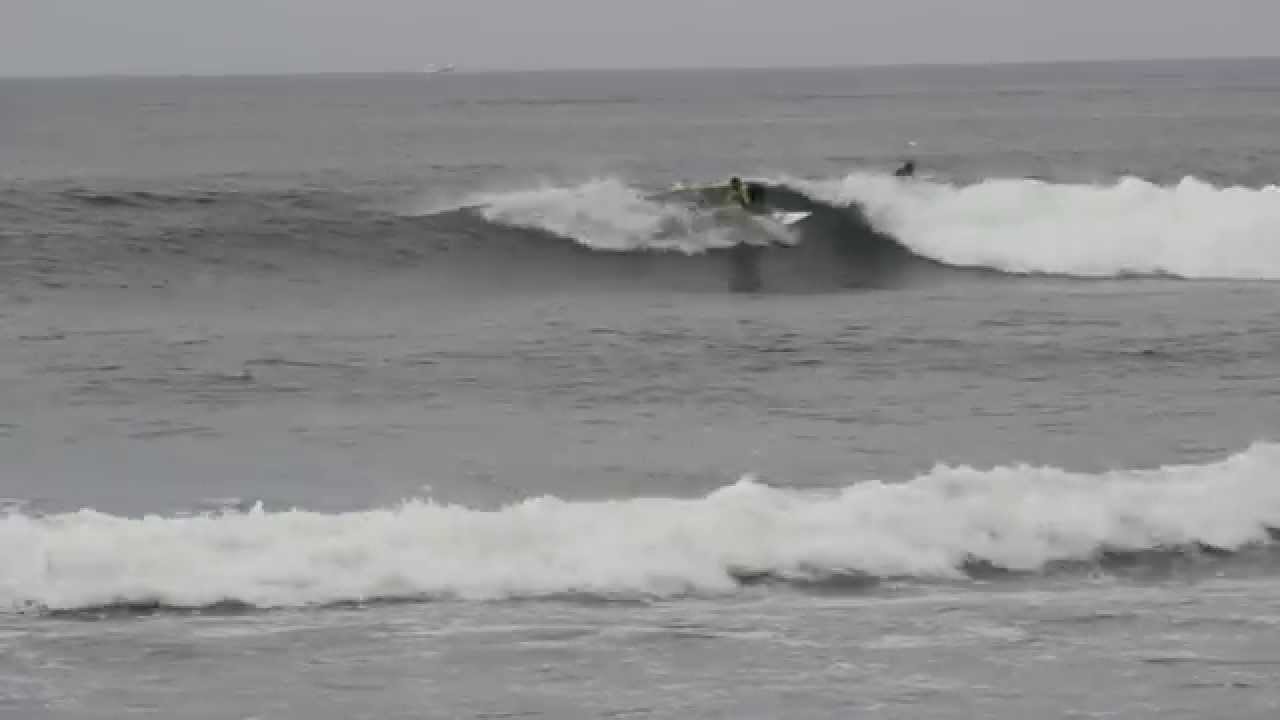 Lars Hamilton Surfing Matunuck, Rhode Island - YouTube