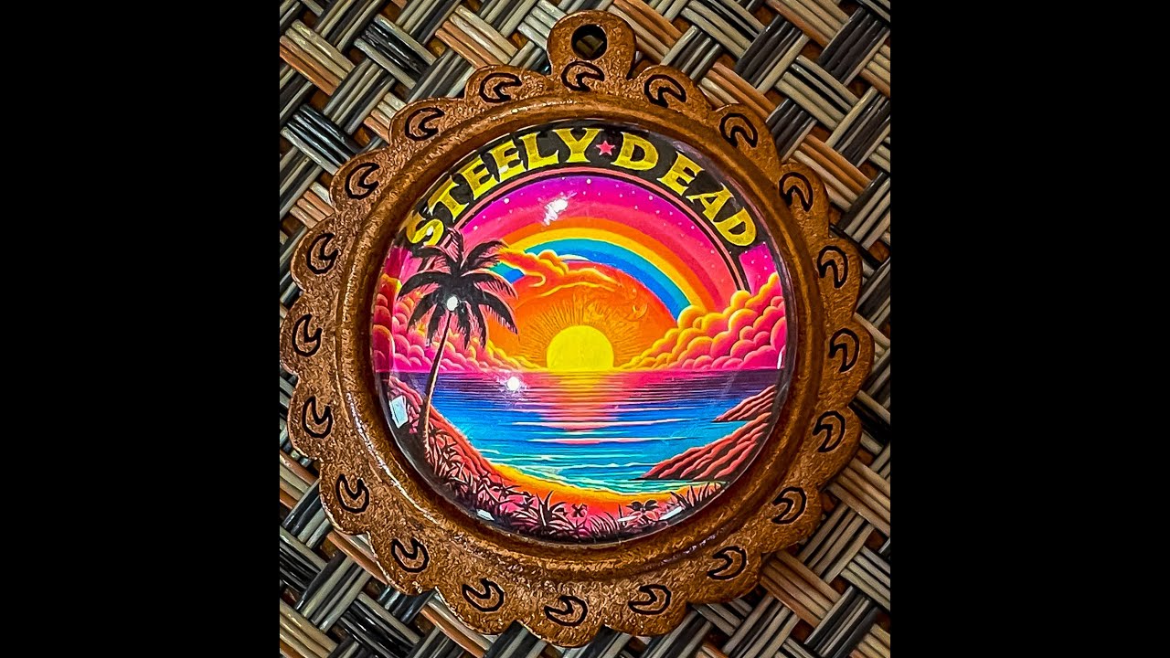 Steely Dead_Loose Lucy_Cosmic Montage_Tikimamas_Milolii Hawaii ©Stuart ...