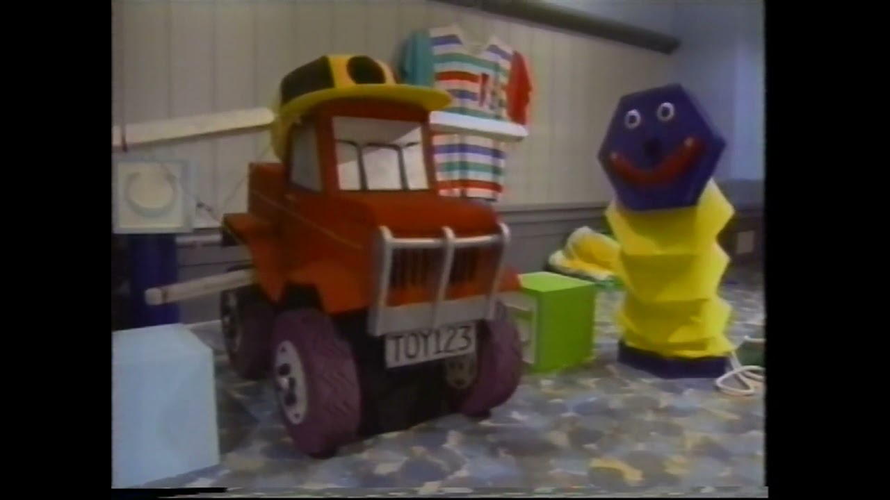 Johnson & Friends - Ep. 27 - Diesel Tries to Fly (US Dub) | 60p - YouTube