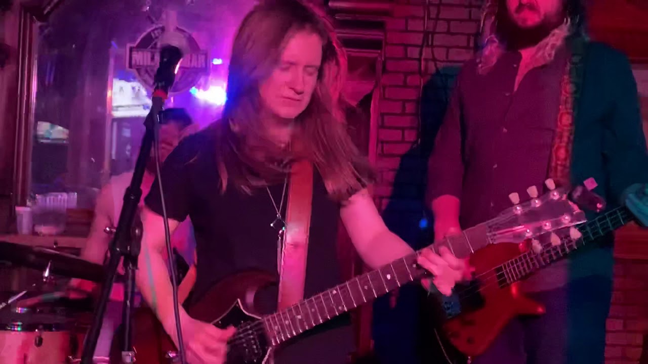 Grosh plays at Mr. Goodbar in Buffalo, NY featuring AWESOME guitar ...