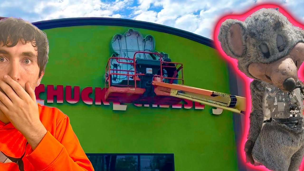 Chuck E Cheese Destroyed CAUGHT ON CAMERA! - YouTube