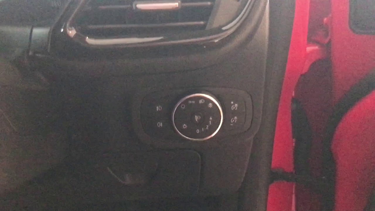 Automatic Lights Guide on All New Fiesta Titanium - YouTube