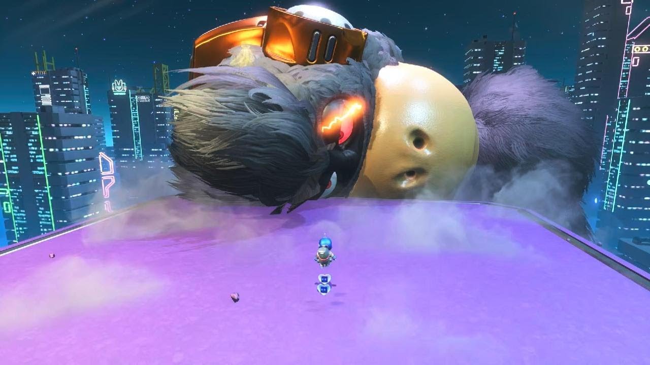 ASTRO BOT First Boss Fight - YouTube