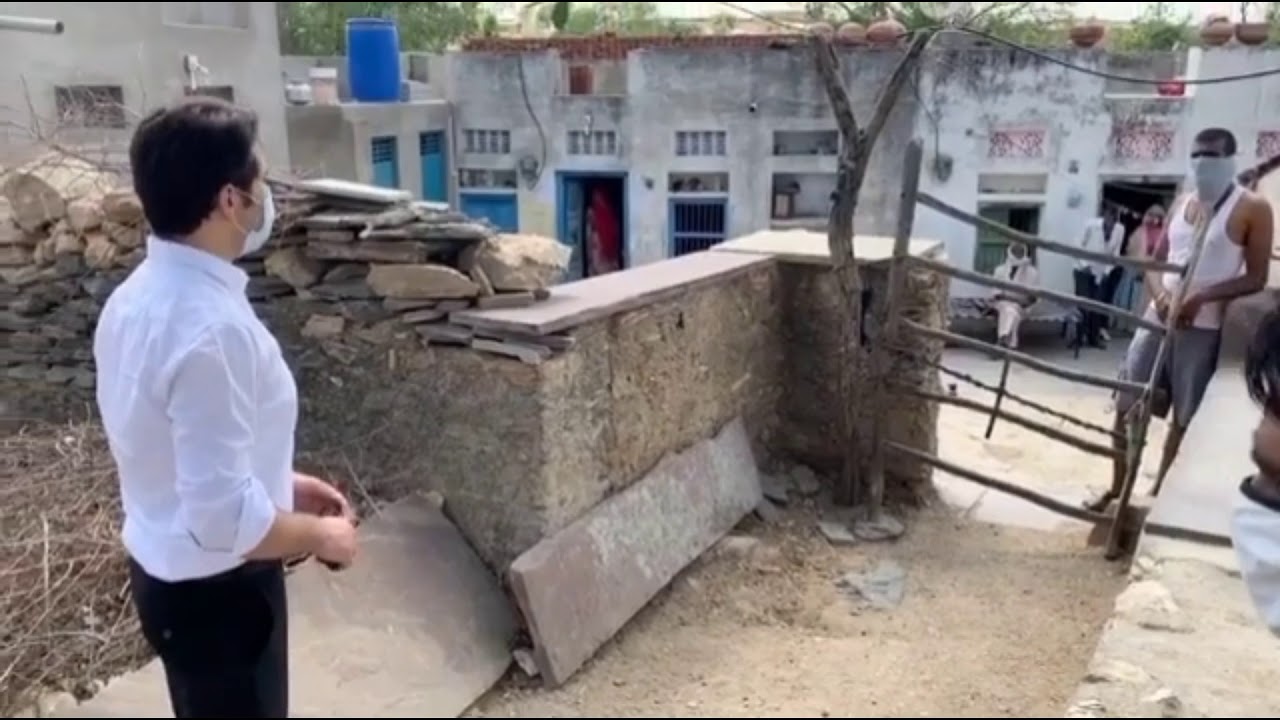 IAS officer on corona duty/ias officer convoy - YouTube