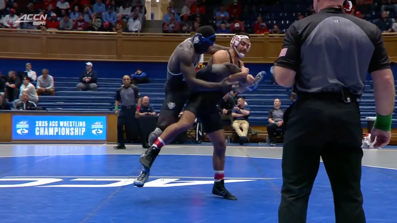 197lbs Nick Stemmet (Stanford) vs Kwasi Bonsu (Duke) - YouTube