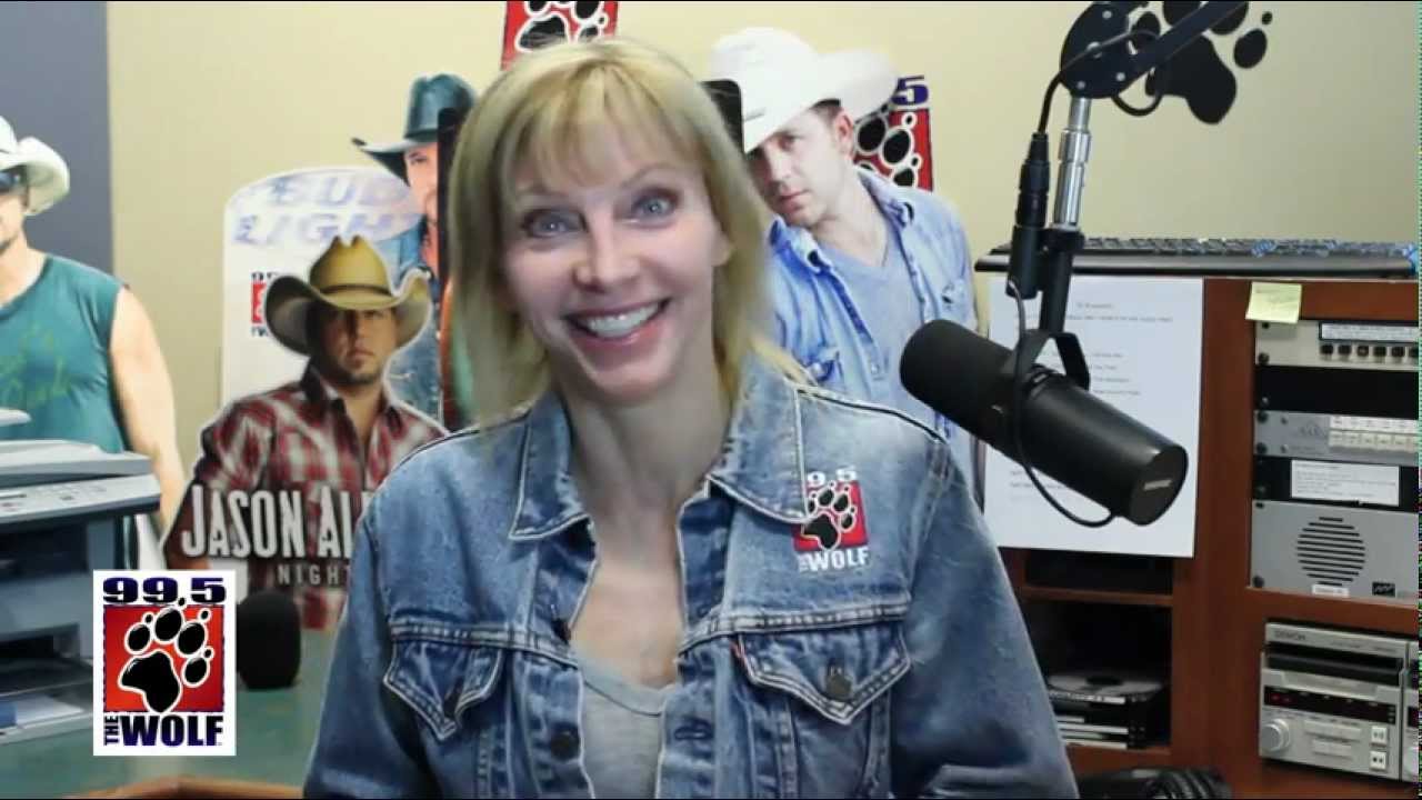 Meet Savannah Jones! - YouTube
