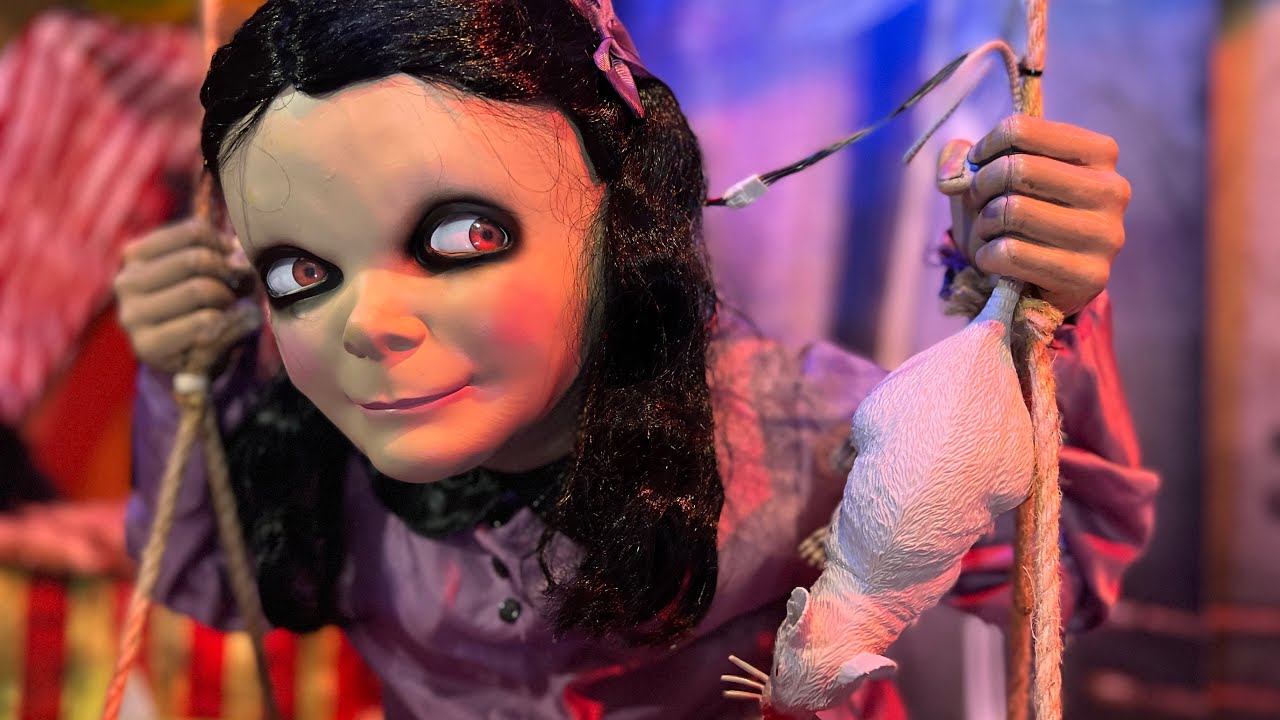 Rat Girl Unboxing/Setup/Demo | Spirit Halloween - YouTube