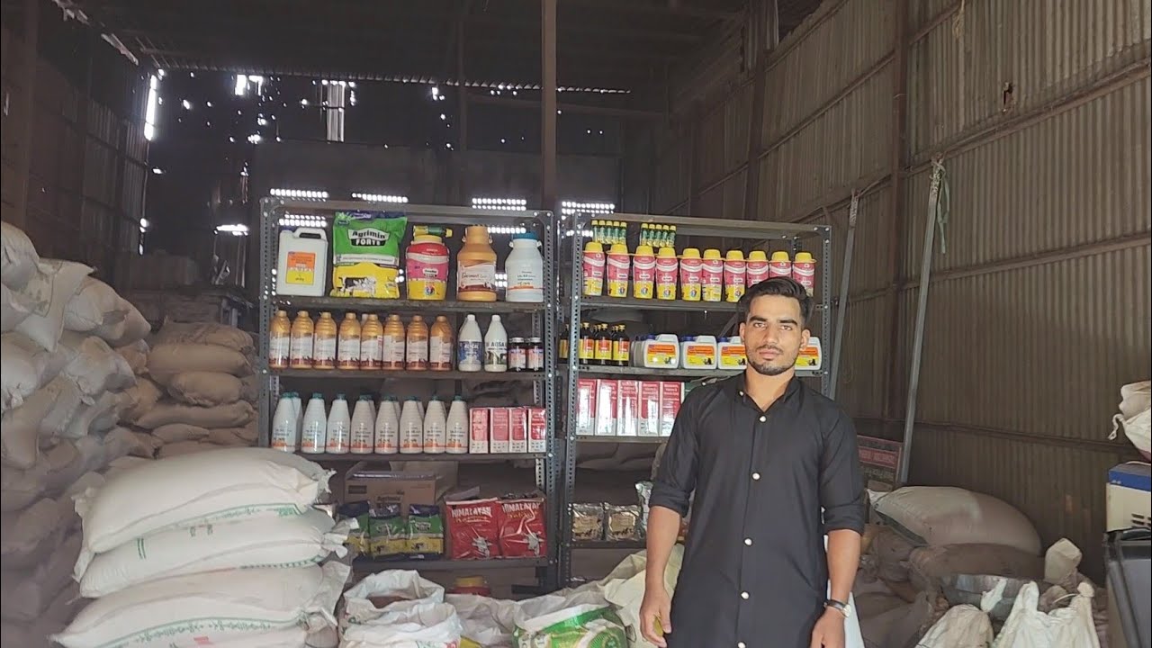 The Biggest Feed Store Godown In Kurla Mumbai | IS Goat Feed Harri ...