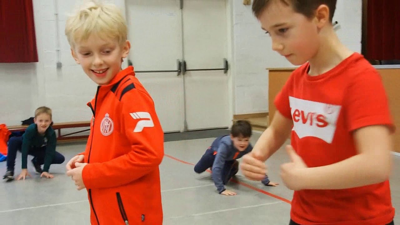 Hoera 2x theaterworkshop Let the music PLAY 2 en 4 lj bs Mikado ...