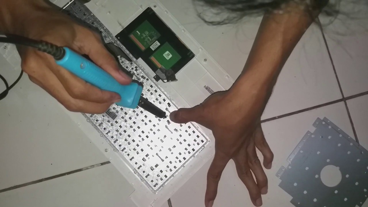 PASANG KEYBOARD ASUS X453M - YouTube