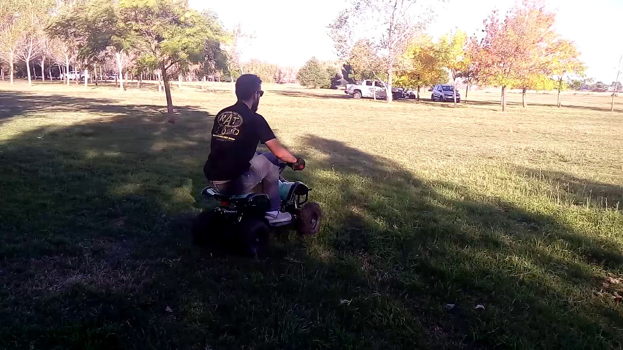 Mono quad - YouTube