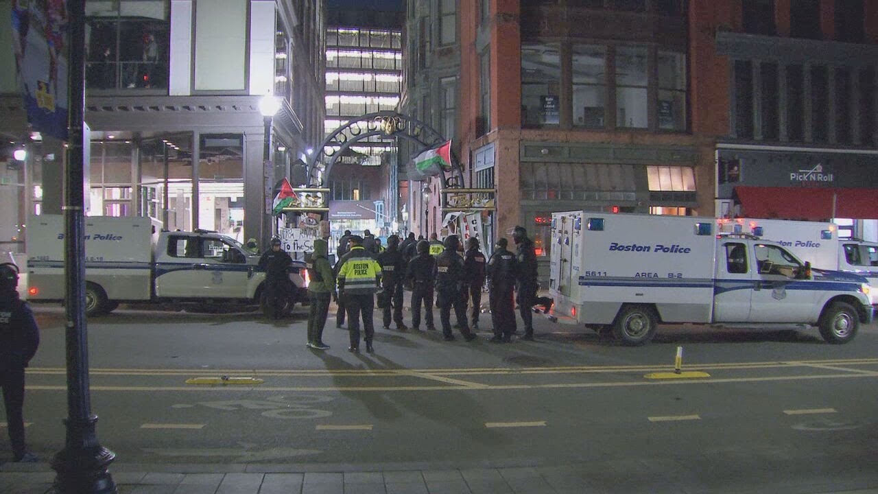 More than 100 people arrested, 4 officers injured as police break up ...